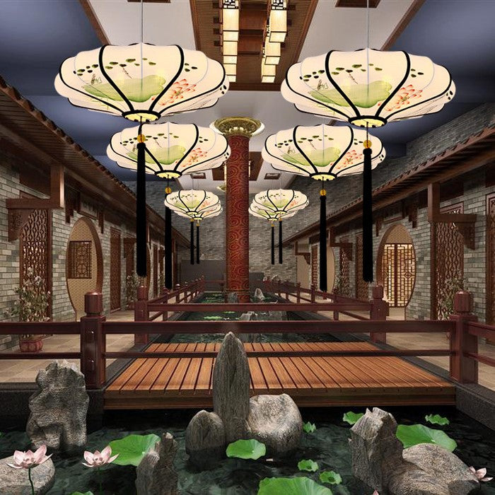 Traditional Chinese Flying Saucer Shaped Flower Bird Fish Striped Frin ...