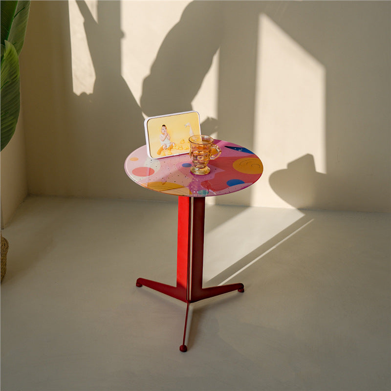 Modern Creative Round Carbon Steel Glass Side Table 3-Leg For Living R ...