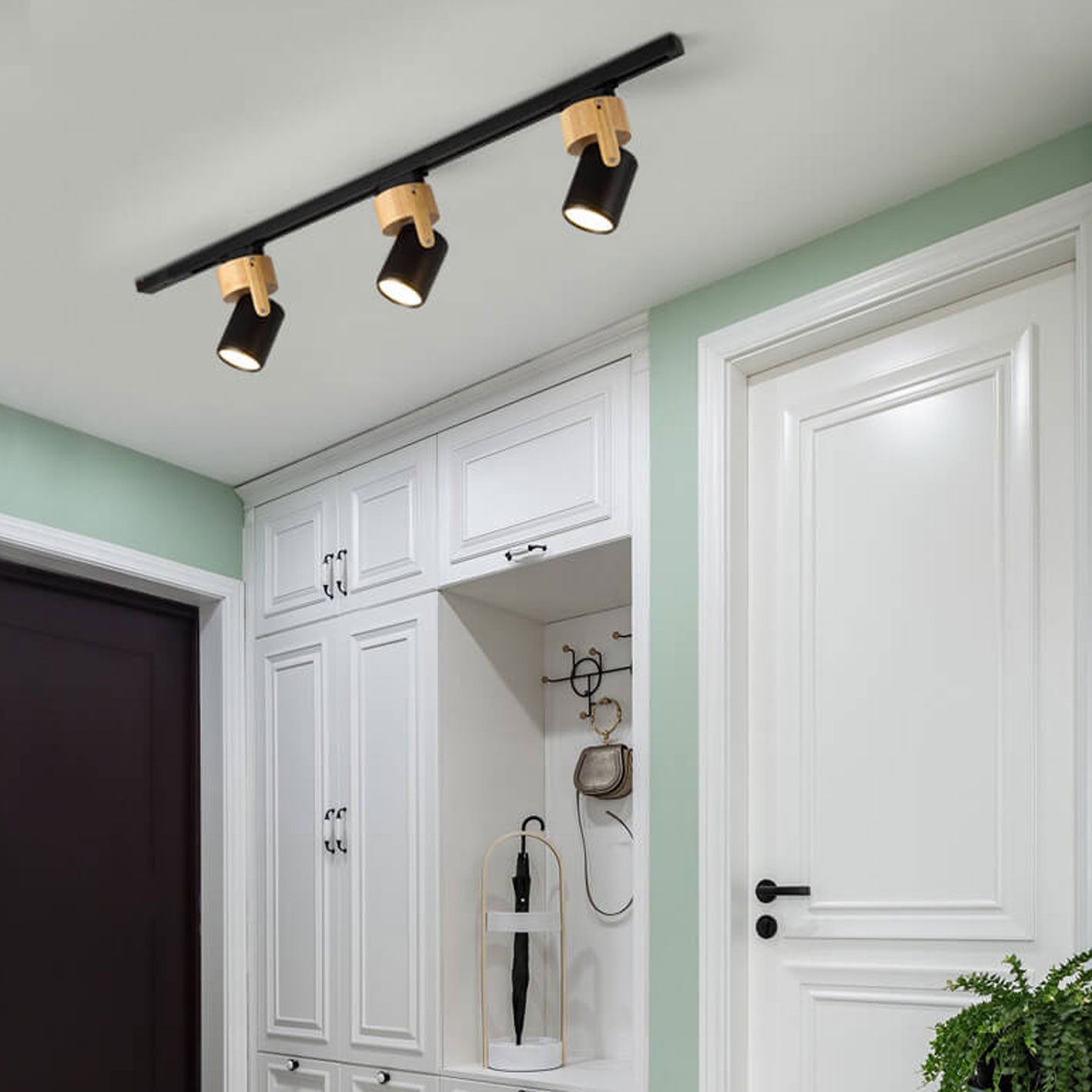 Nordic Minimalist Track Spotlight 1/3 Light Flush Mount Light – BulbSquare